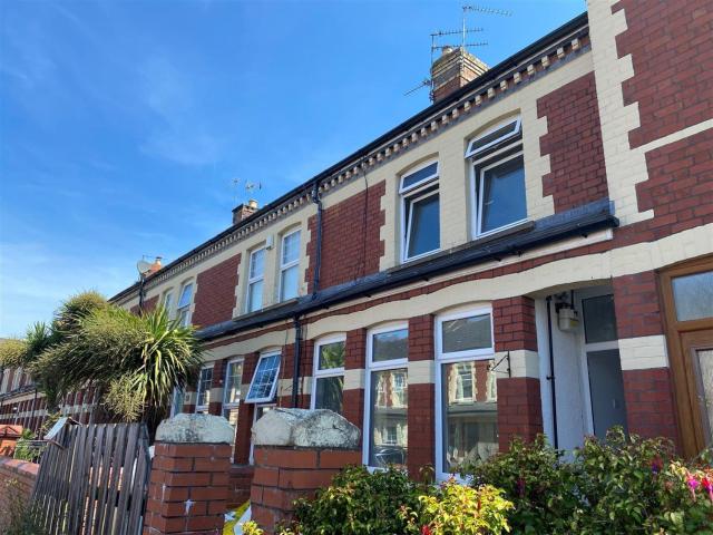 House at Kingsland Crescent, Barry