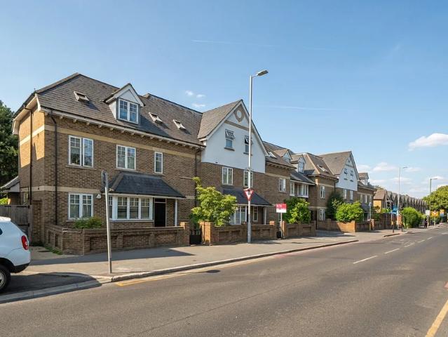 House at Kingston Vale, Greater London