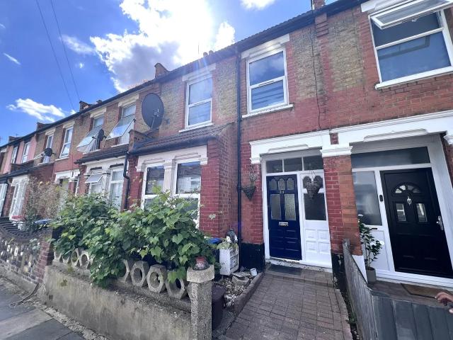 House at Kingsway, Greater London