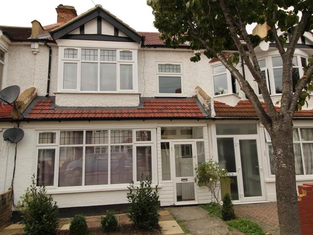 House at Kilmartin Avenue, Greater London