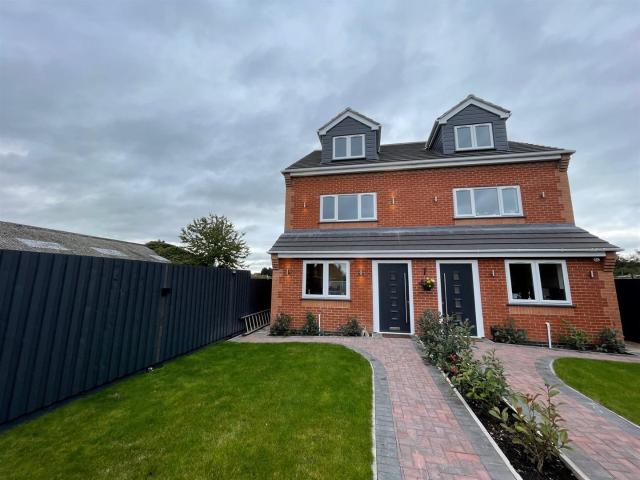 House at Knightthorpe Road, Charnwood