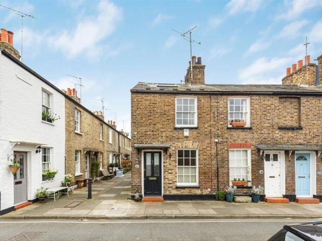 House at Lancaster Cottages, Greater London