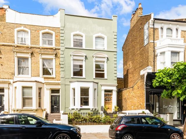 House at Lancaster Road, Greater London