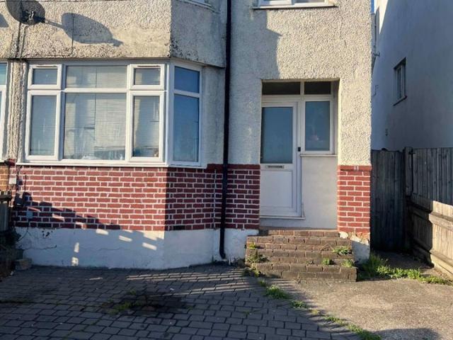House at Lakeside Close, Greater London