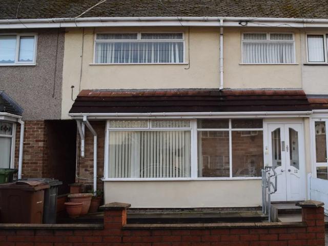 House at Larchfield Road, Thornton