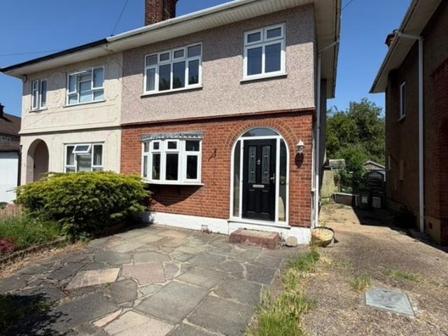 House at Larchwood Avenue, Greater London
