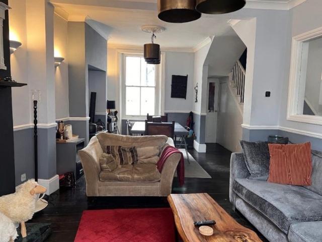 House at Larcom Street, Greater London