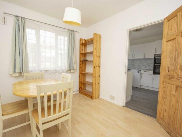 House at Layfield Crescent, Greater London