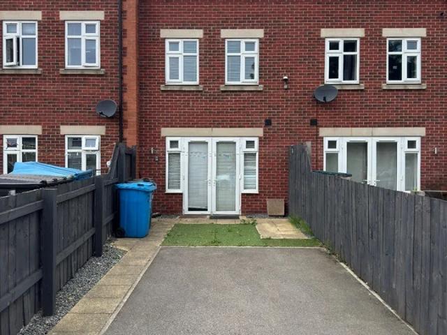 House at Leads Road, Hull