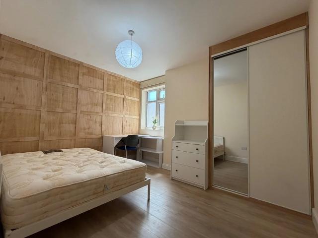 House at Lees Road, Greater London