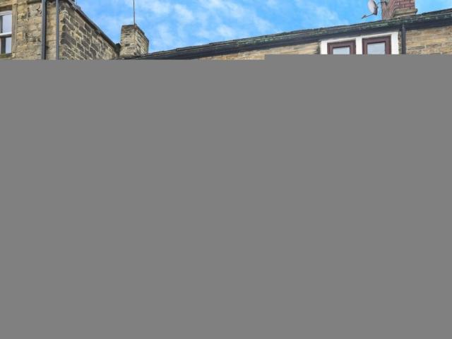 House at Ley Fleaks Road, Bradford