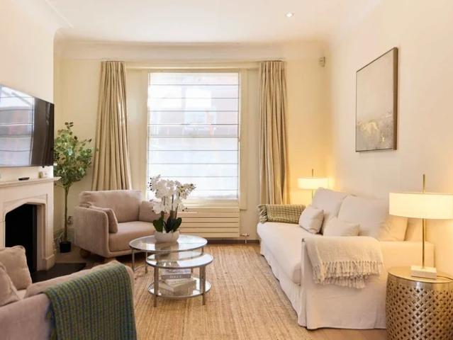 House at Limerston Street, Greater London