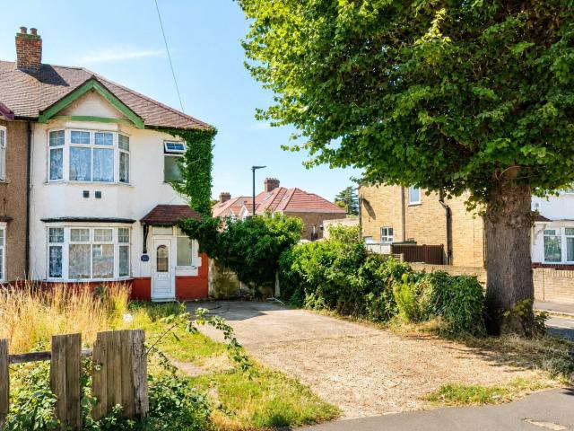 House at Linden Avenue, Greater London