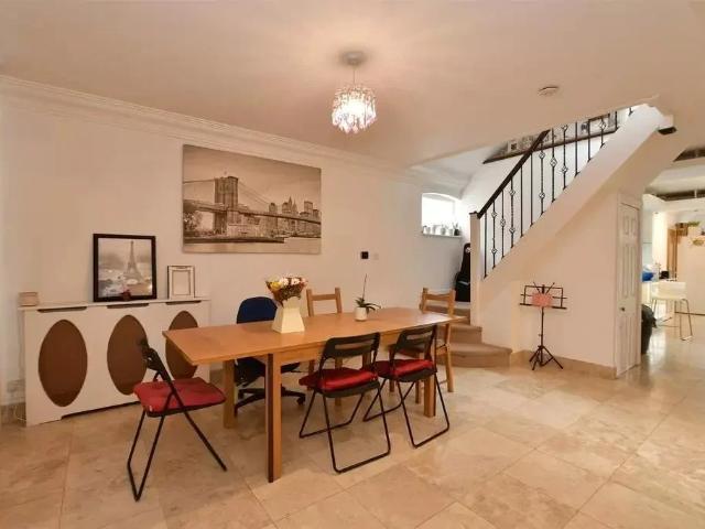 House at Link Way, Greater London