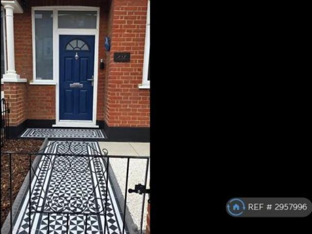 House at Links Road, Greater London