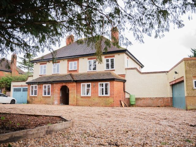 House at Linkside, Maidenhead