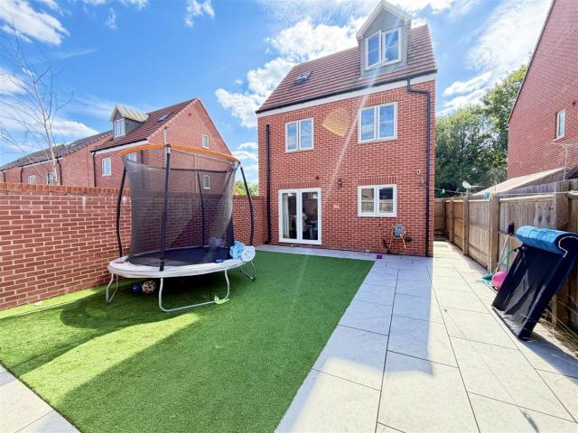 House at Linnet Grove, Harlow