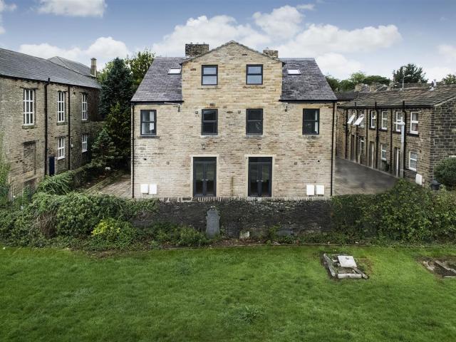 House at Lidget Street, Kirklees