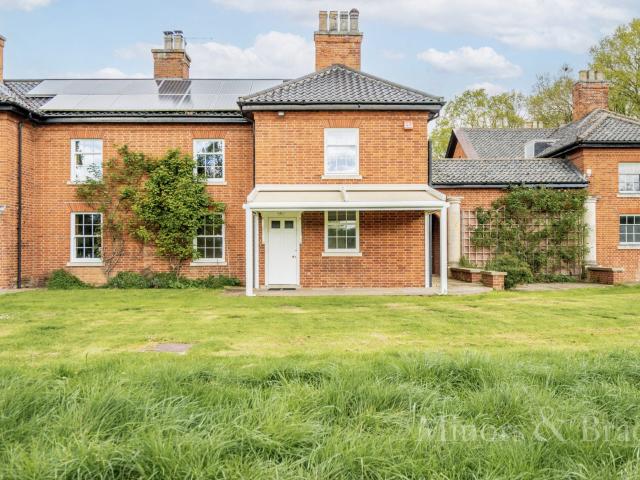 House at Little Oak Lane, Breckland District