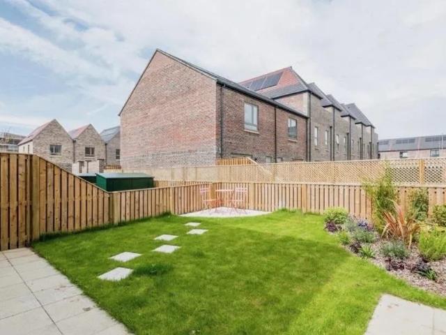 House at Little Walcot Lane, Swindon