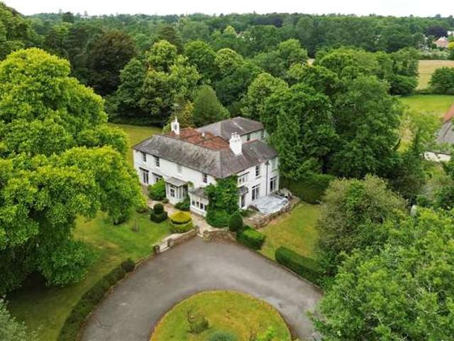 House at London Road, Ascot
