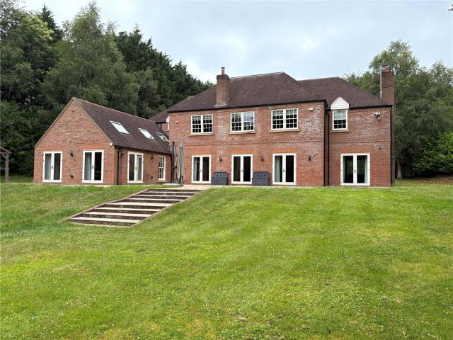 House at London Road, East Hampshire