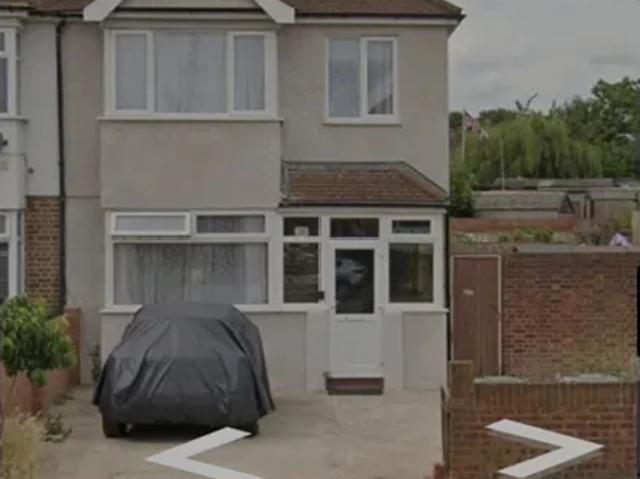 House at London Road, Grays