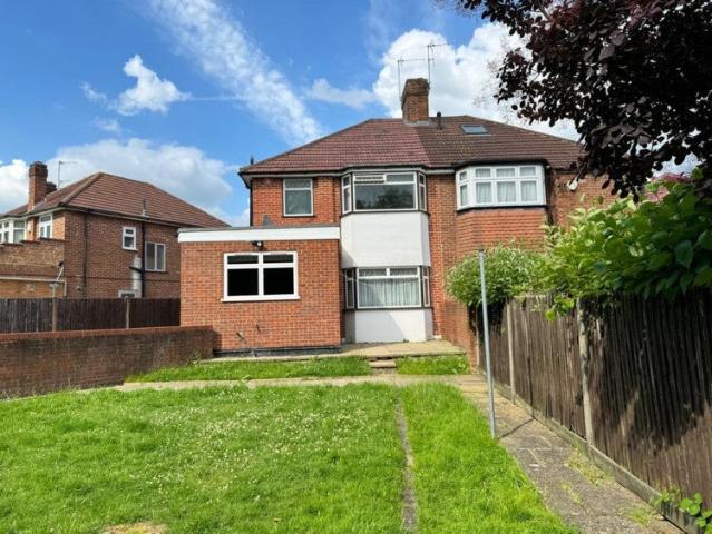 House at Longcrofte Road, Greater London