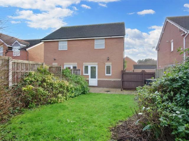House at Lonsdale Drive, Nottingham