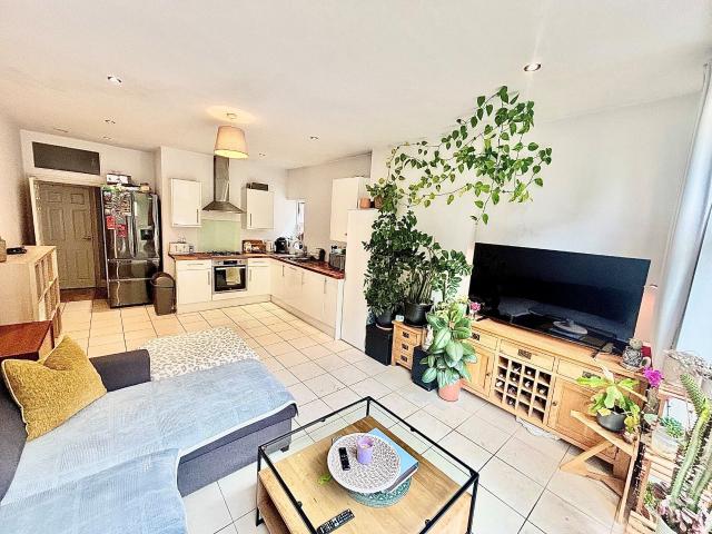 House at Lonsdale Road, Greater London