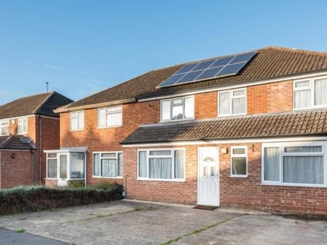 House at Lock Crescent, Kidlington