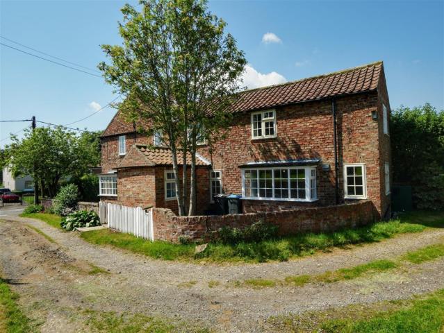 House at Low Street, Husthwaite