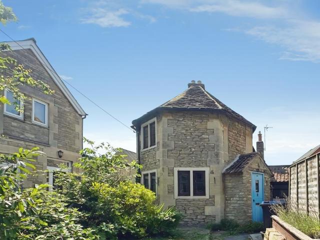 House at Lowbourne, Melksham