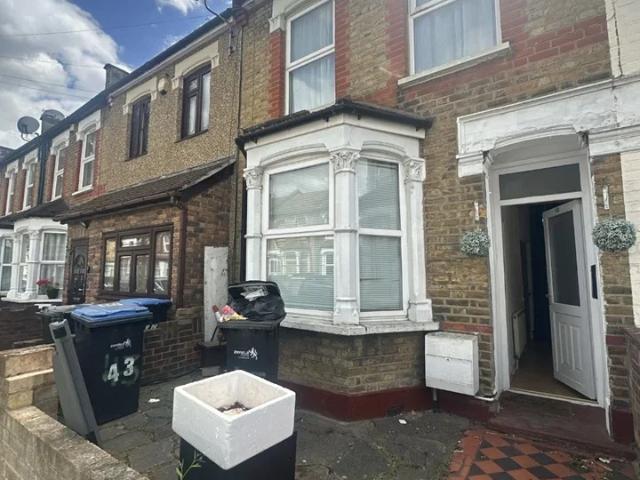 House at Lowden Road, Greater London