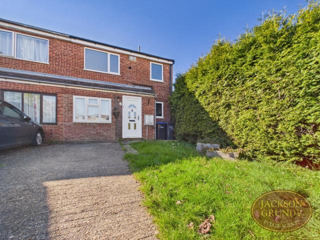 House at Lowlands Close, Northampton