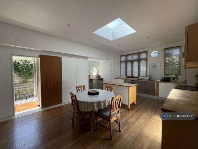 House at Llanover Road, Greater London