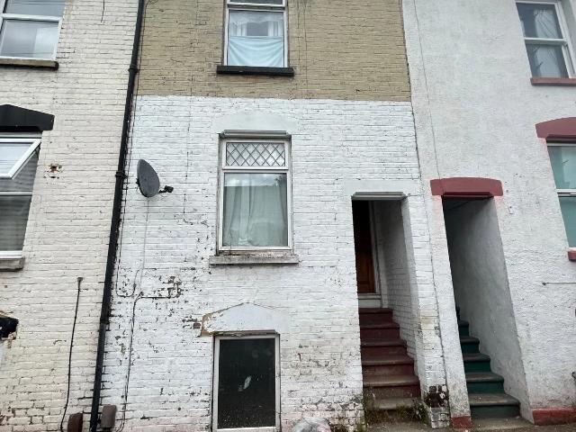 House at Luton Road, Chatham