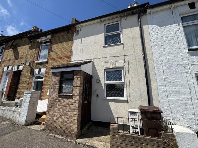 House at Luton Road, Chatham