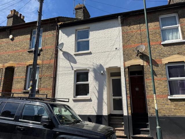 House at Luton Road, Chatham