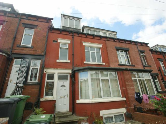 House at Luxor Avenue, Leeds