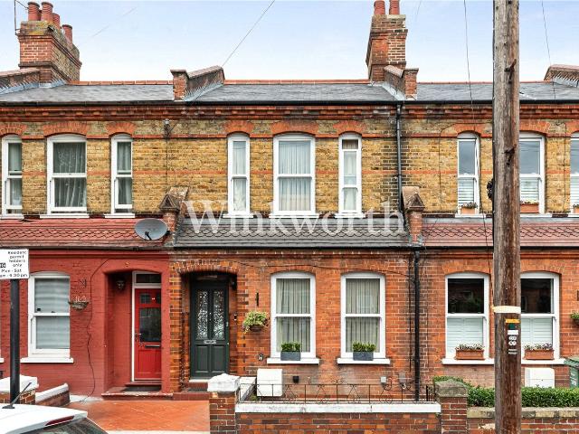 House at Lymington Avenue, Greater London