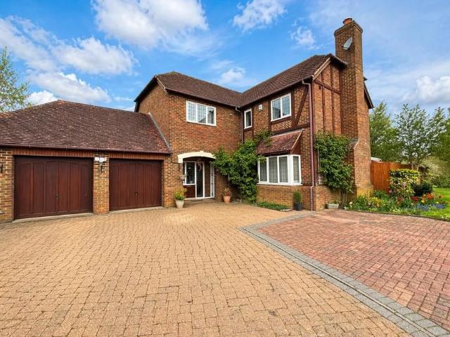 House at Lynmouth Crescent, Milton Keynes