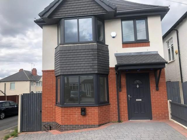 House at Lyttleton Avenue, Halesowen