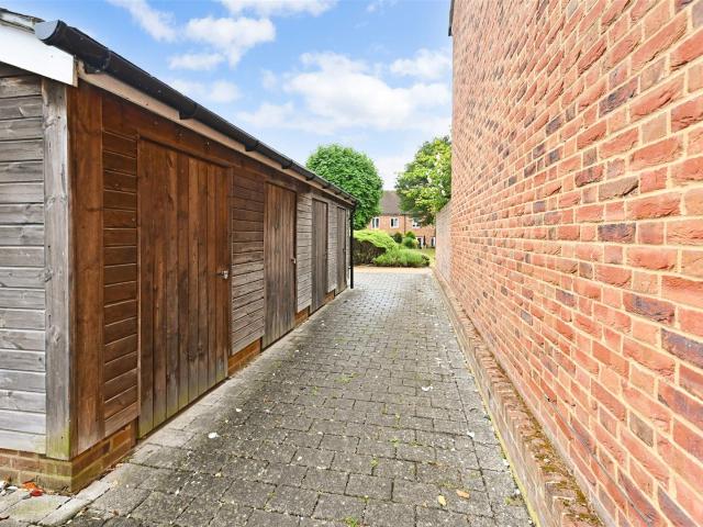 House at McNair Way, Chichester
