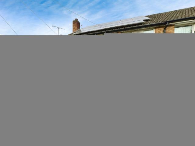 House at Manor Farm Way, Leeds