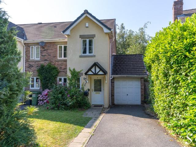 House at Manor Park North, Knutsford