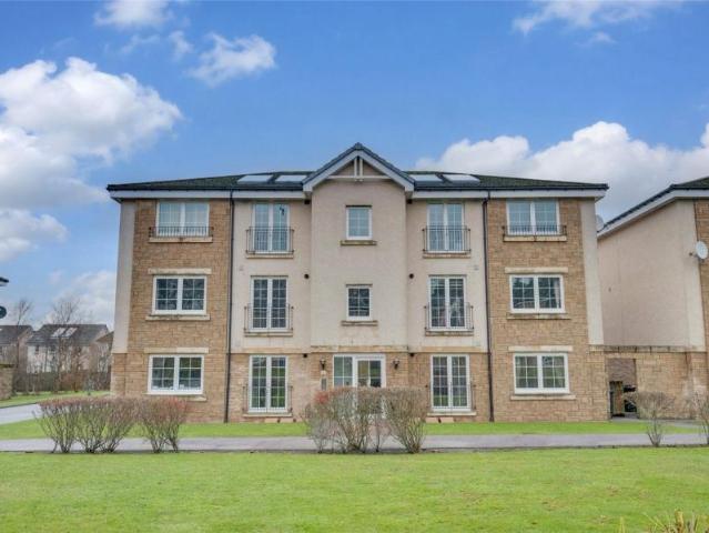 House at Mackie Place, Westhill