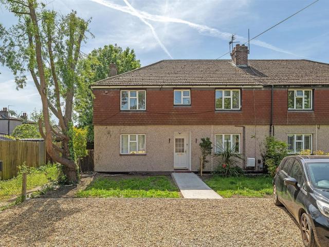 House at Magpie Hall Close, Greater London