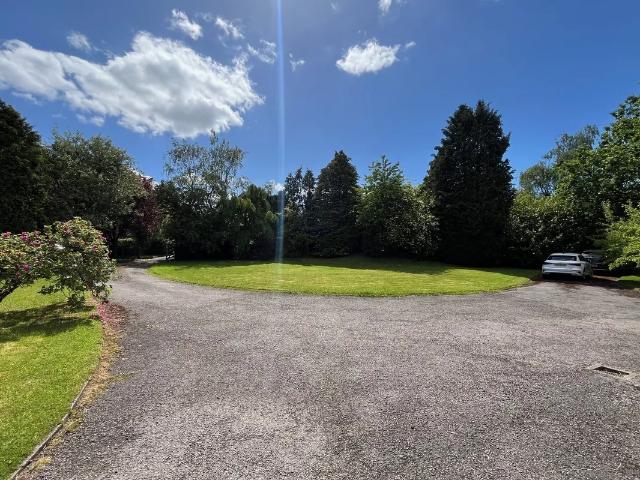 House at Main Road, East Staffordshire