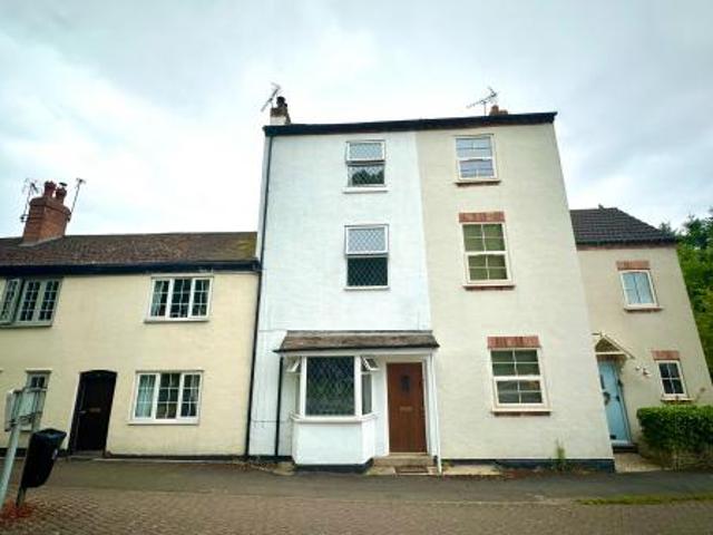 House at Main Street, Derby